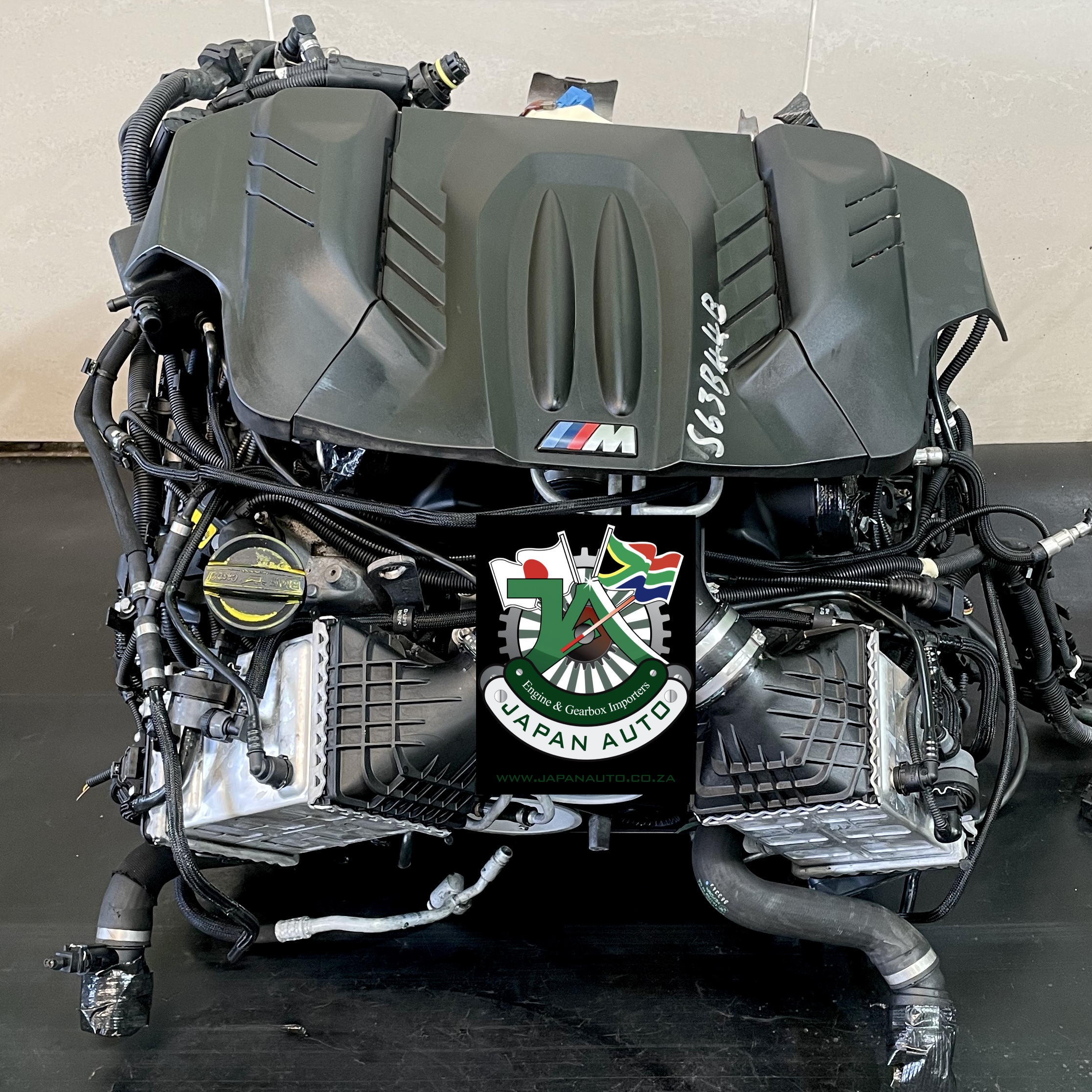 BMW F10 M5 OR F13 M6 ENGINE 4.4L V8 S63B44B F10 M5 OR F12 M6 S63B44B